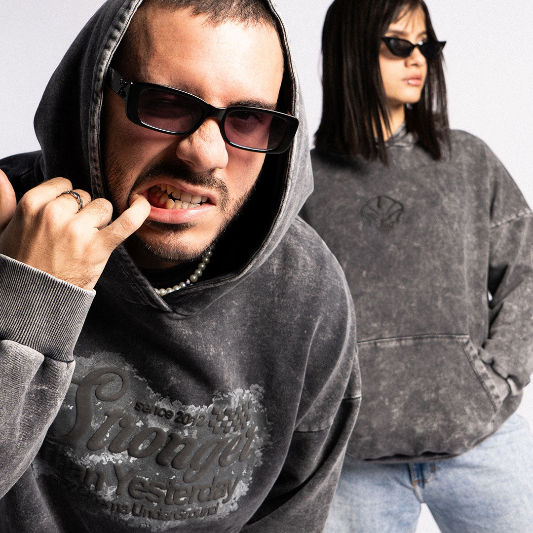 Buzos Oversize – Cinema Underground